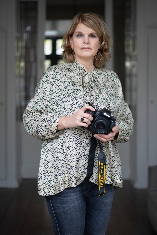 Gijs wordt Emma: ‘Mag ik daar een serie van maken?’ | Foto | AD.nl