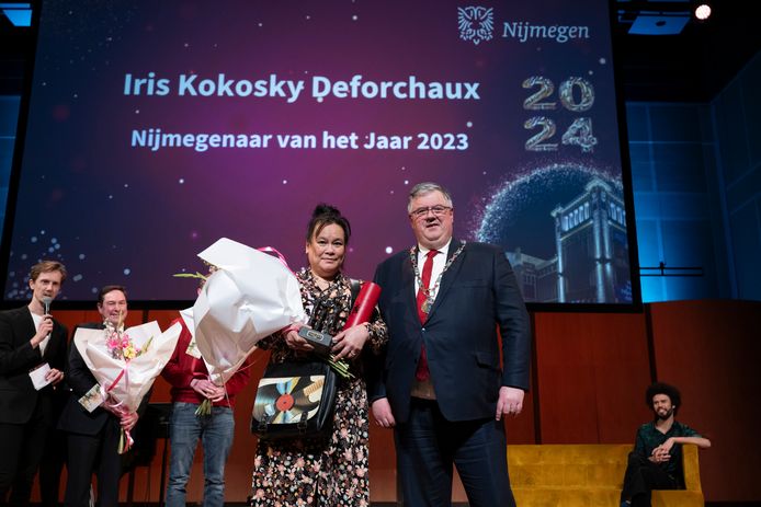 Van 22 jaar Hema naar 'onderwijsmoeder': Iris krijgt een bijzondere ...