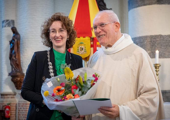 Gouden Ambassadeursspeld voor Leendert Spijkers | Kempen | ed.nl
