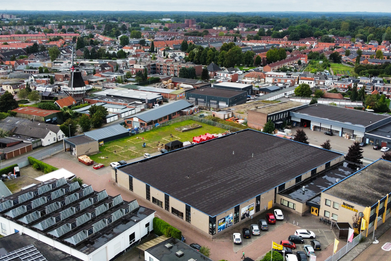Almelo claimt ‘eerste koop’ voor meer grip op hippe nieuwe wijk met 600 ...