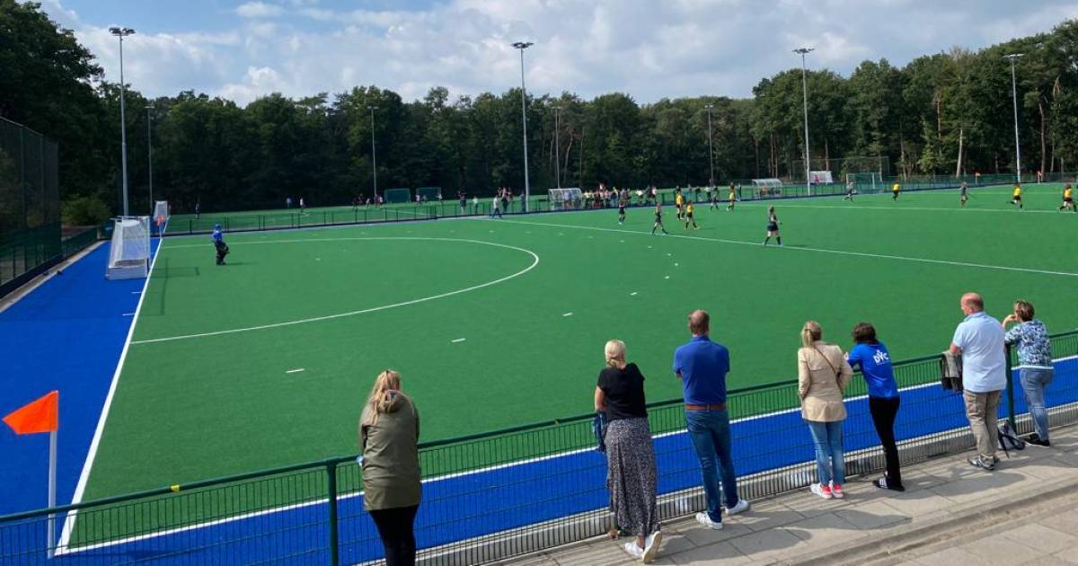 Hockey Gilze-Rijen neemt nieuwe velden in gebruik: ‘Hierop kun je ...