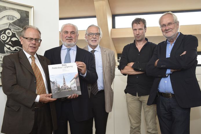 Boek en film als eerbetoon aan Doel | Antwerpen | hln.be