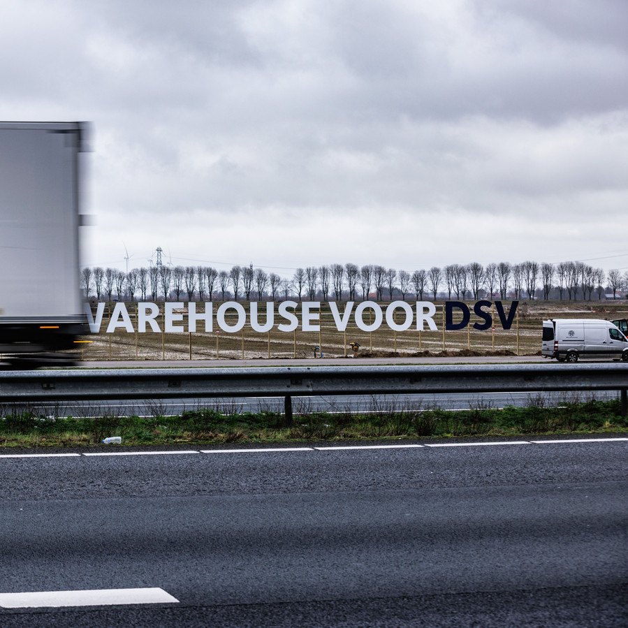Reusachtig distributiecentrum DSV op Logistiek Park Moerdijk breekt ...