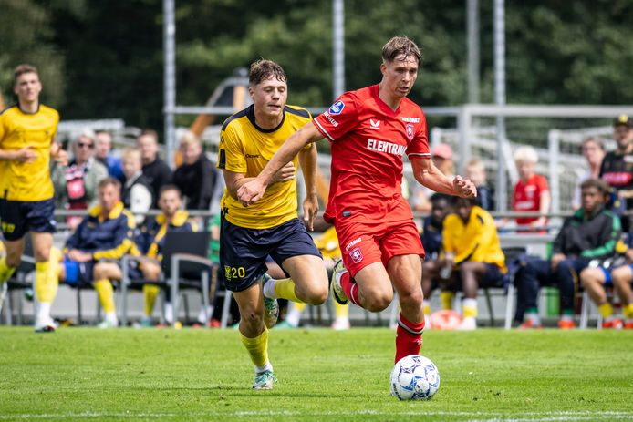 De nieuwe puzzel bij FC Twente: hoe komt het middenveld eruit te zien? | FC Twente | tubantia.nl