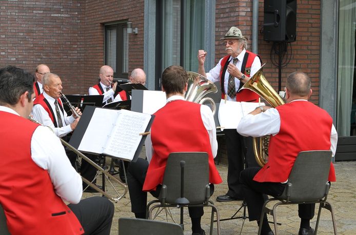 Vaesheimer Blaoskapel uit Vessem staat niet stil bij gouden jubileum ...