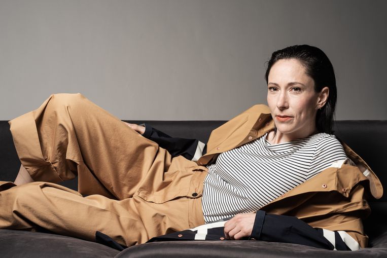 Ze wilde geen kind, maar toen de baby toch kwam, vreesde Saskia de ...