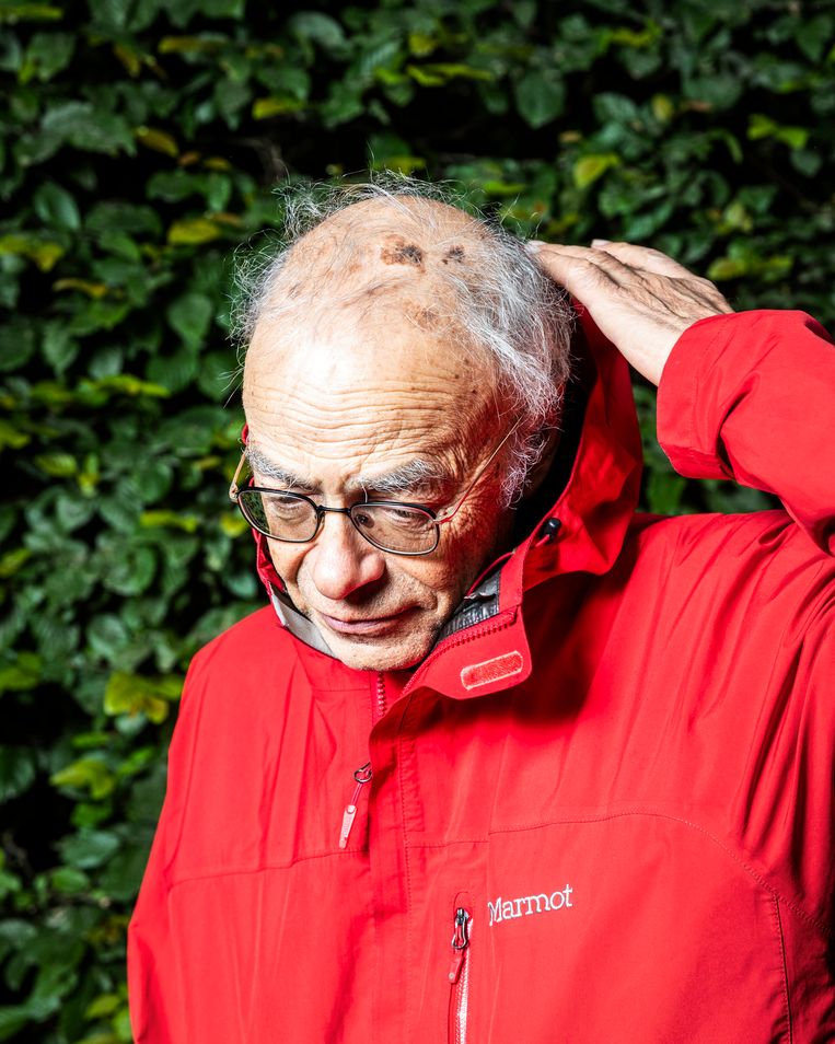 De invloedrijke filosoof Peter Singer begon een tijdschrift voor ...