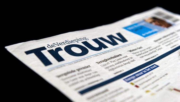 Bert Brussen bespreekt: 'Onlangs besloot ik dan maar eens een Trouw te ...