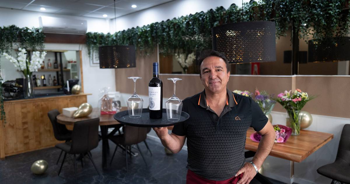 Amir (55) wil met smaken van ‘King of Persian’ Hengelo veroveren ...