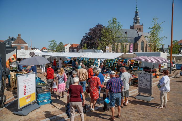 Weekmarkt Zevenbergen vanaf 1 januari op eigen benen verder | Moerdijk ...