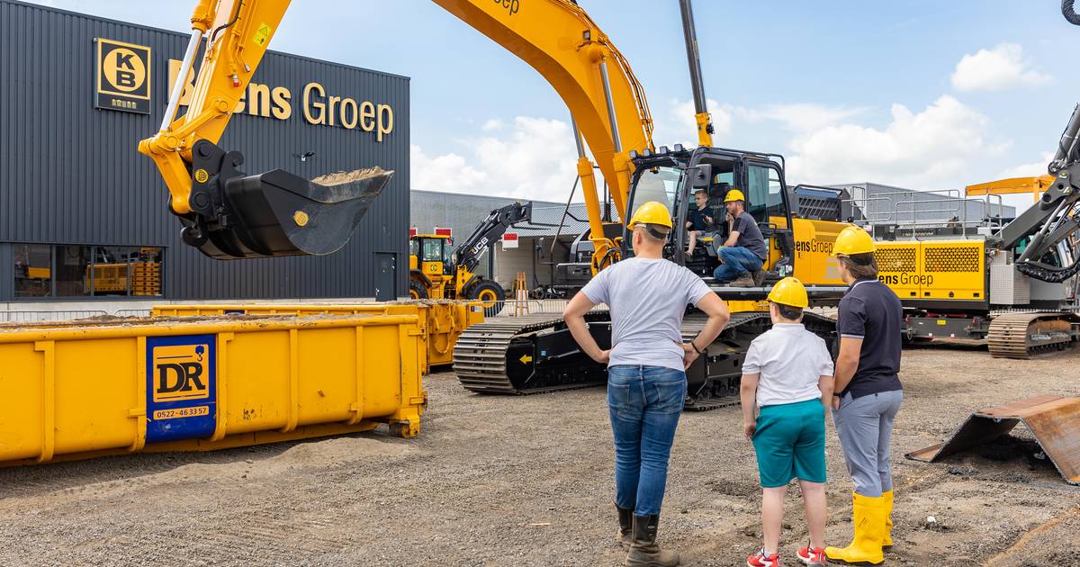 Beens Groep in Genemuiden rolt op open dag gele loper uit om nijpend ...