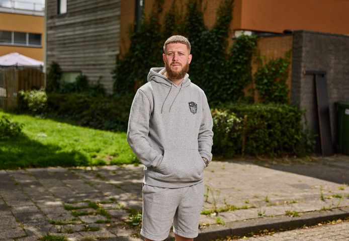 Jaren zat hij in de cel, nu zingt Cor christelijke liedjes: ‘Spijt? Nee ...