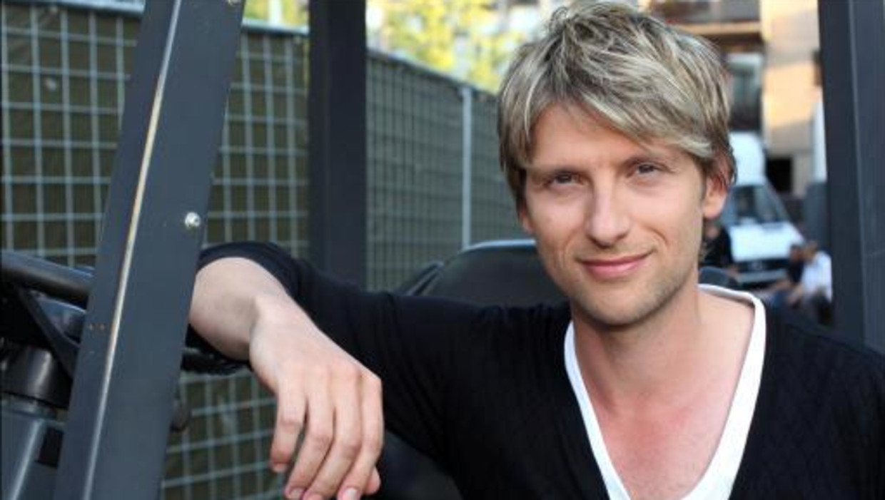 Gene Thomas speelt bultenaar in musical Notre-Dame | De Morgen