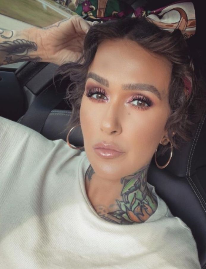 Mel Thompson, influenceuse beauté de 35 ans, est décédée | Beauté ...