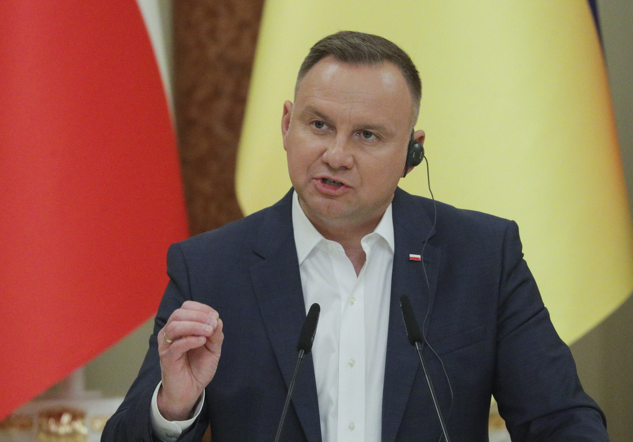 Poolse president beschuldigt Duitse regering van woordbreuk over ...