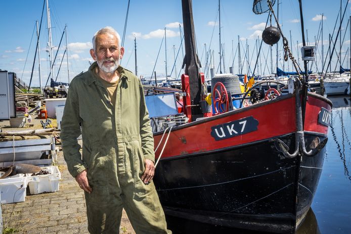 Wie boort vijf gaten in de romp van boot van visser Frans? ‘Als mijn ...