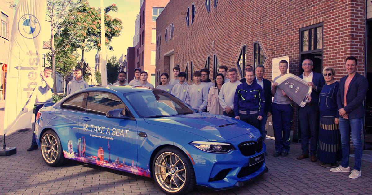 BMW Verhelst schenkt gloednieuwe BMW aan VTI Oostende: “We willen zo de jongeren warm maken voor ...