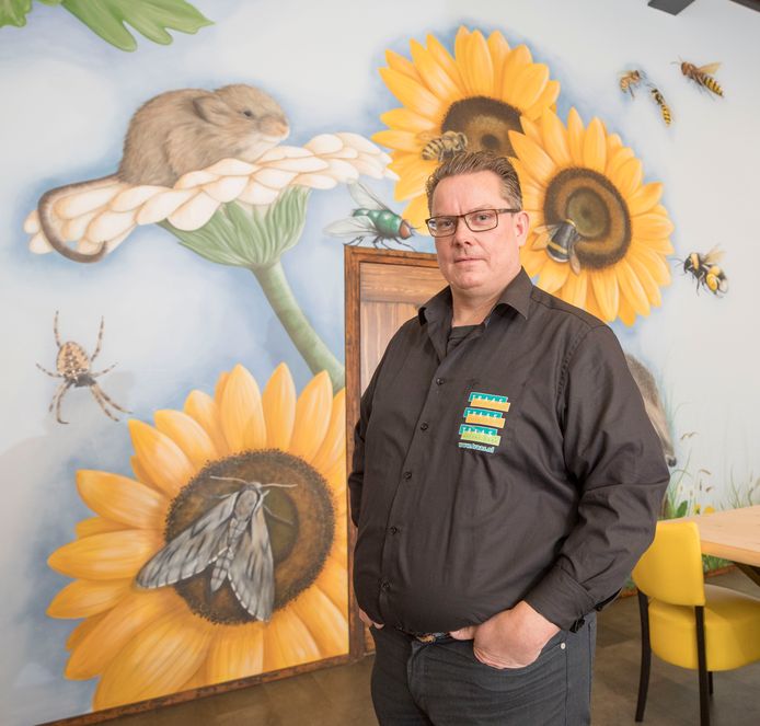 Gemist? Peter Traas doet Vuurwerkpaleis van de hand | Bressiaanders ...