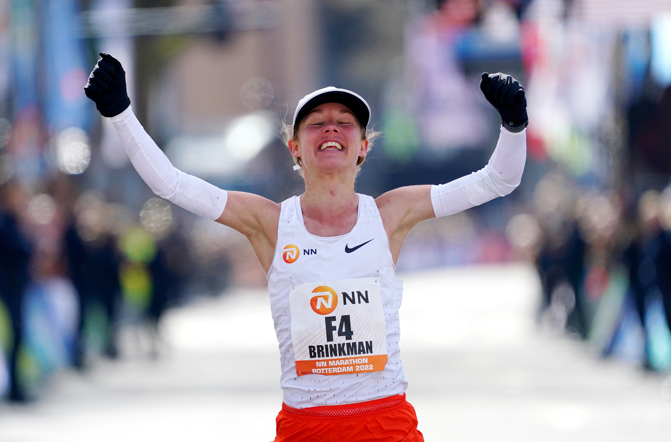 Marathonsensatie Nienke Brinkman kijkt uit naar strategische race op EK ... Marathonsensatie Nienke Brinkman kijkt uit naar strategische race op EK ...
