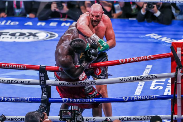 Tyson Fury slaat Deontay Wilder knock-out en behoudt WBC-titel: “Heb ...