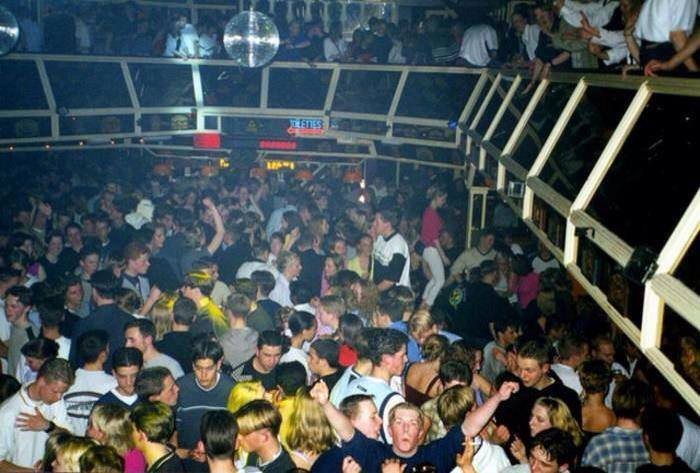 Herinneringen aan Tijs & 7 andere legendarische disco's uit deze regio ...