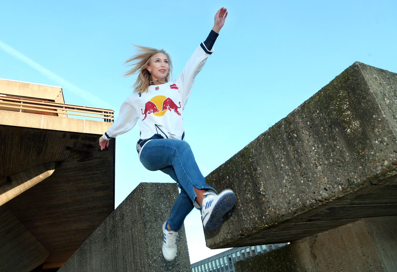Noa (18) werd aangezien voor hangjongere, terwijl ze aan het sporten ...