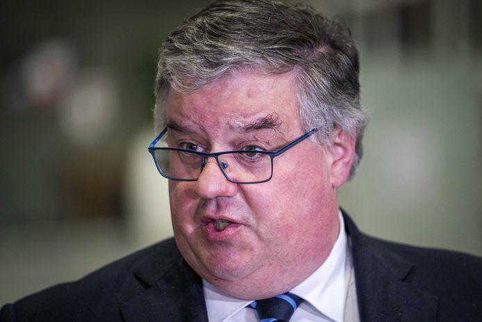 Burgemeester Hubert Bruls: ‘Wie niet stemt, mag vier jaar niet nuilen ...