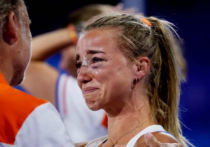 Veghelse Joosje Burg ontbrak in de gouden hockeyfinale: ‘Vreselijk om ...