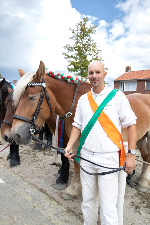 Kapelse Dagen zijn drie dagen lang één groot dorpsfeest | Foto | pzc.nl