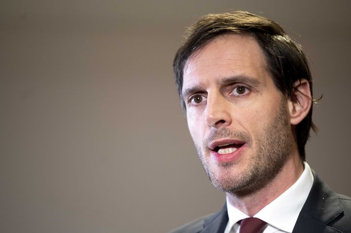 Minister Hoekstra waarschuwt: Oorlog in Oekraïne nog niet halverwege ...