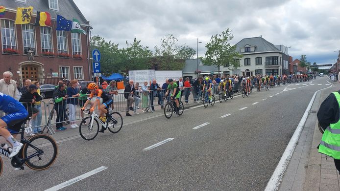 Memorial Lars Janssens lokt veel volk en internationaal deelnemersveld ...