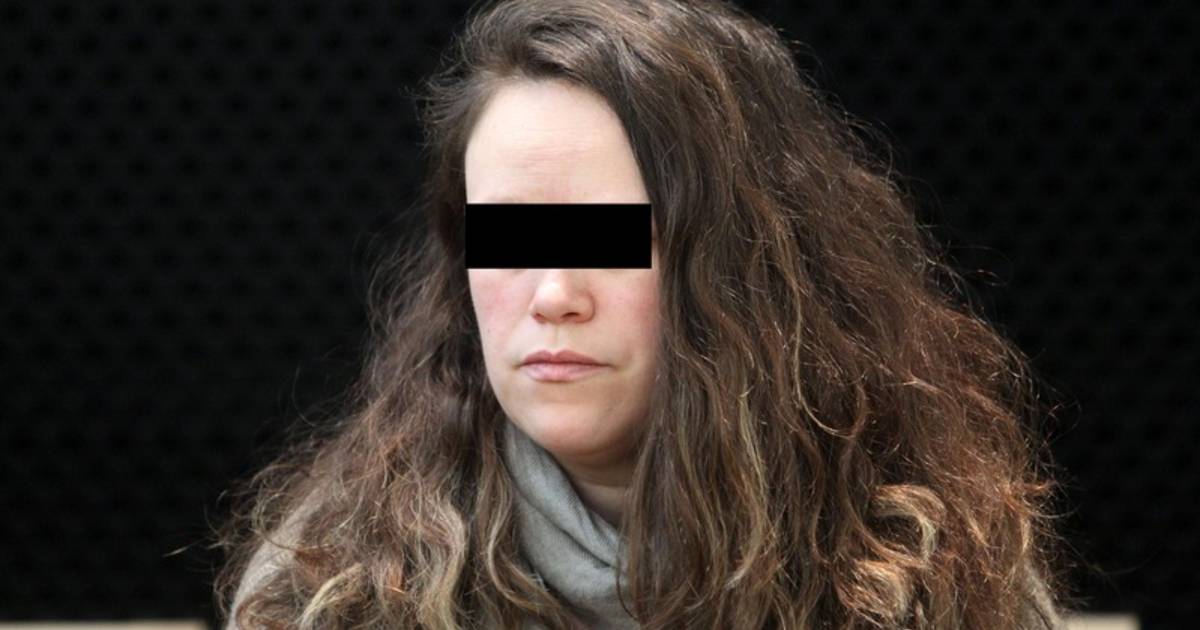 Jessica, jugée pour avoir étouffé son bébé, a ignoré quatre grossesses ...