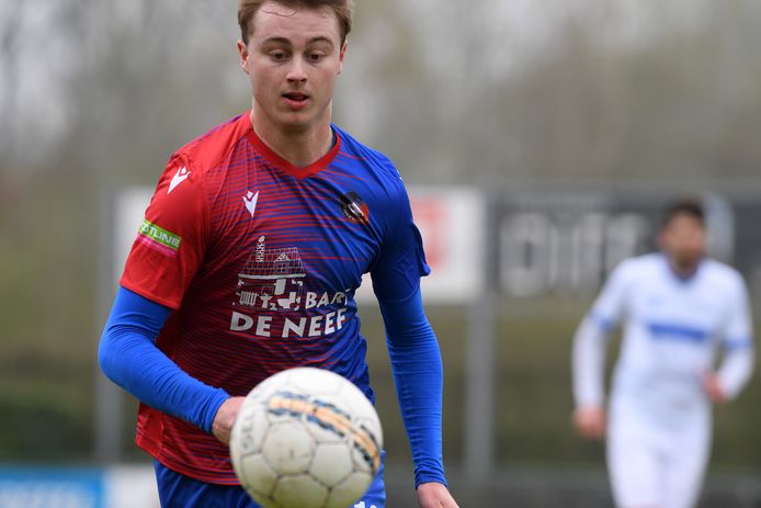 Bryan De Keyser en HO Wolvertem Merchtem voor komst van rode lantaarn ...