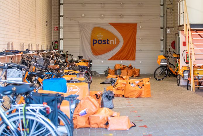 Praat mee: vind je het logisch dat de post niet meer elke dag bezorgd ...