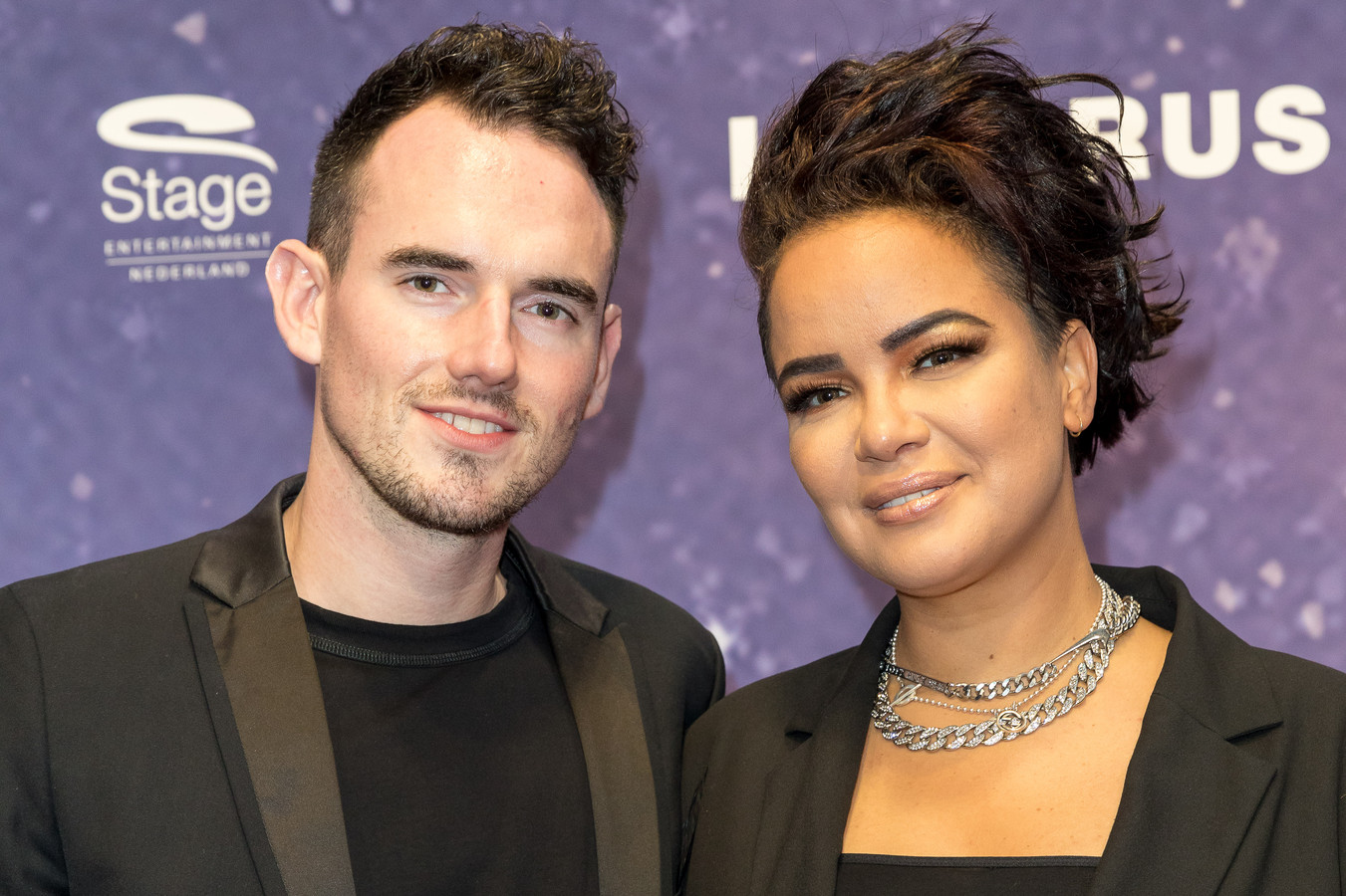 Eva Simons bevallen van dochter na zware dagen: ‘Dacht dat we het niet ...