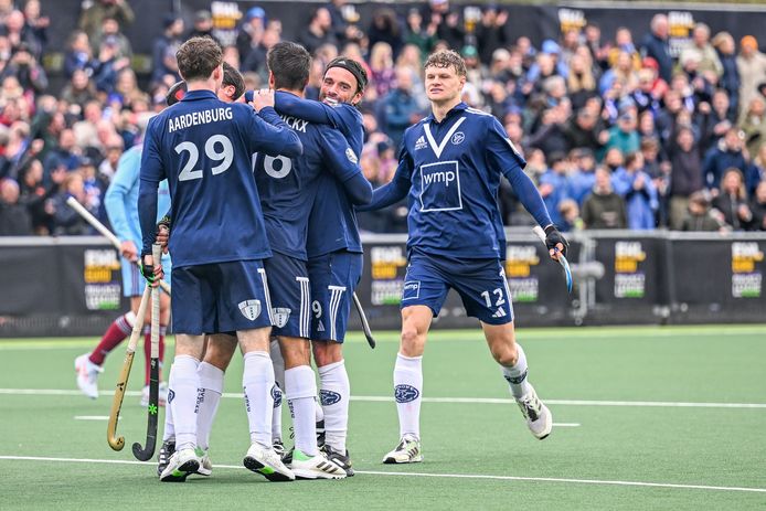 Hockeyers Pinoké winnen voor het eerst de Euro Hockey League, Teun de ...