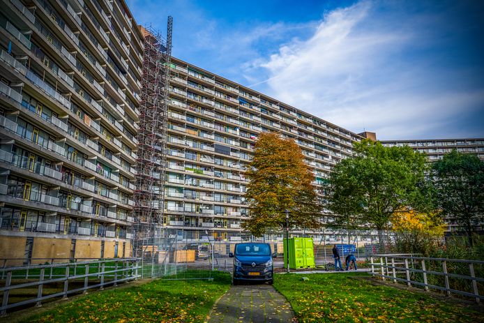 Deze flat met 504 woningen wordt gerenoveerd: ‘We maken alles gelijk ...