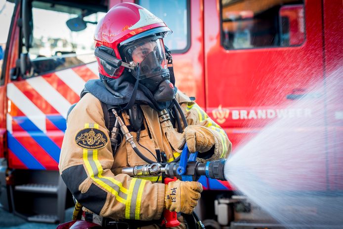 Brandweer dreigt vrijwilligers kwijt te raken | Binnenland | AD.nl