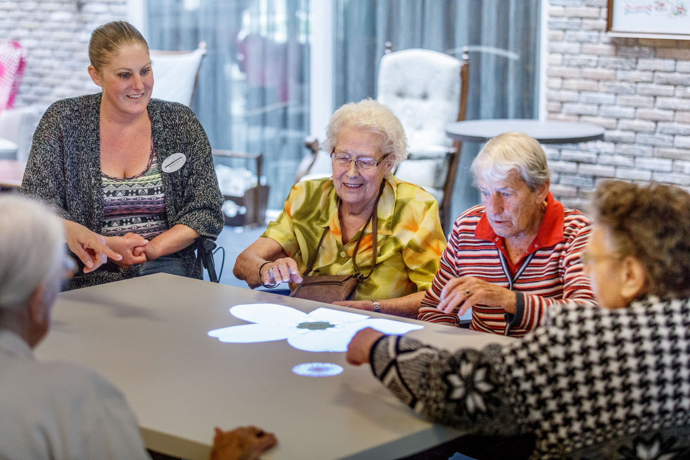 Sportdag in Zeven Schakels motiveert ouderen te bewegen | Foto ...