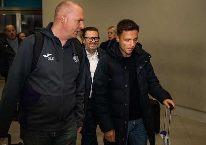 Verplichte rust voor Anderlecht-CEO Peter Verbeke als gevolg van zware ...