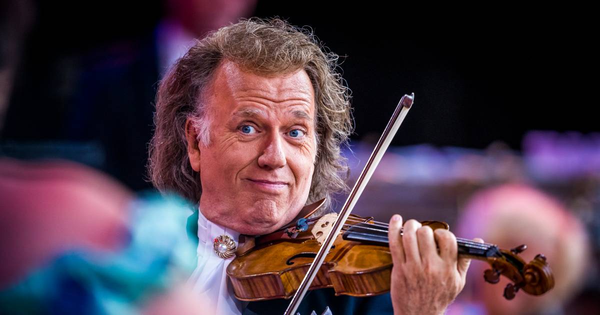 André Rieu geeft vierde kerstconcert in Maastricht | Show | AD.nl