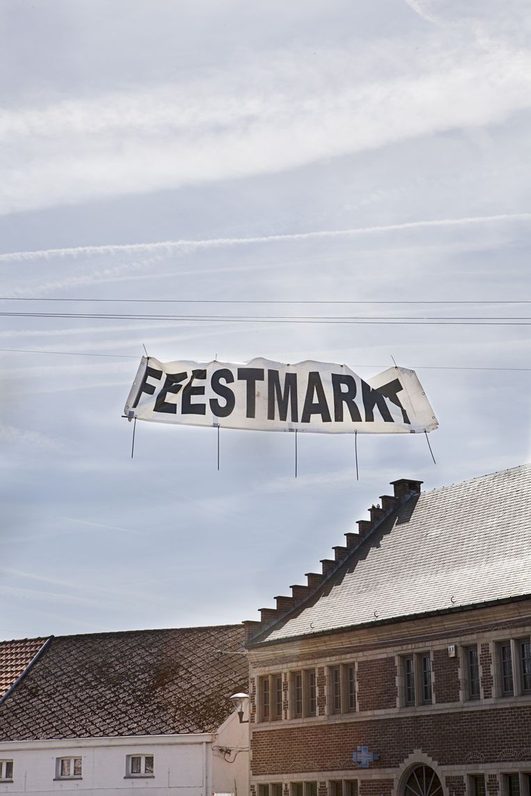 De Jeugd Reist Af Naar De Anale Driehoek De Volkskrant
