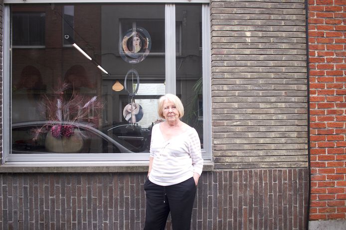Kapster Arlette (80) stopt na 62 jaar met knippen in Gentse ...