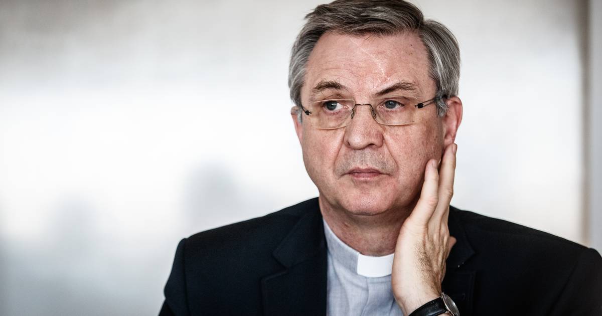 "Ik ben geen priester geworden om dit nog te moeten opkuisen": Antwerps ...