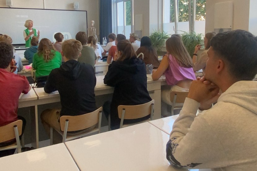 Conner Rousseau keert twee dagen terug naar oude school SJKS: eerst om ... Conner Rousseau keert twee dagen terug naar oude school SJKS: eerst om ...