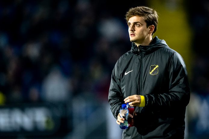 NAC-aanvaller Kaj de Rooij wacht zware onzekere tijd na persoonlijk ...