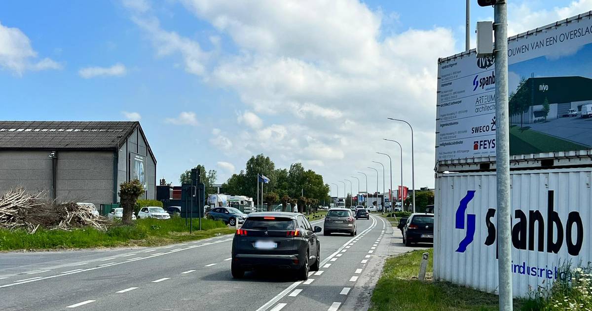 Veurne start een nieuwe trajectcontrole in de Albert I-laan: “We ...