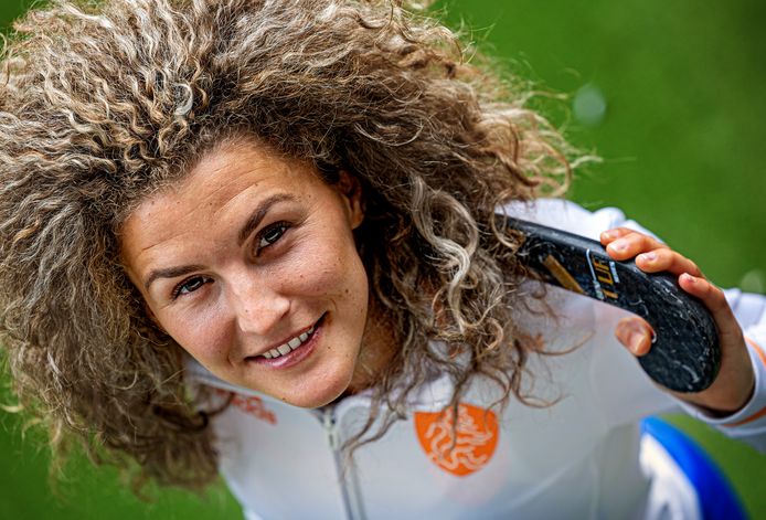 Hockeyinternational Verschoor mentaal opgebrand en neemt pauze: ‘Rust ...