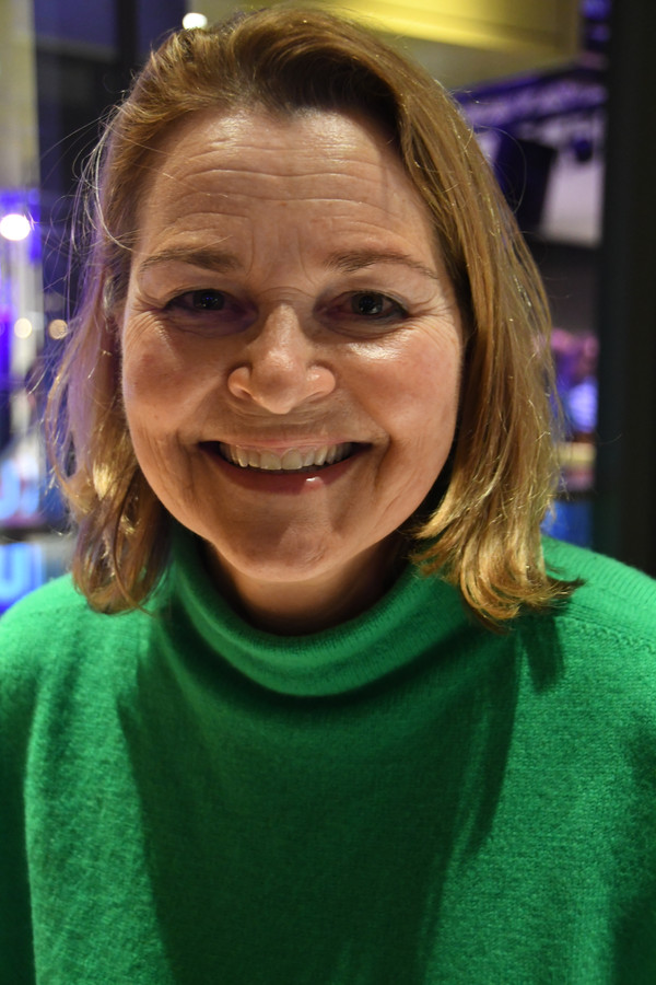 Van der Laan & Woe steken de draak met zichzelf en met anderen | Foto ...