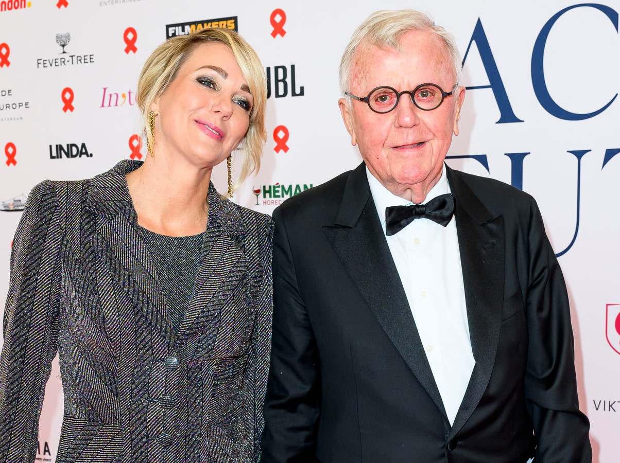 Marianne Timmer spreekt ‘prille relatie’ met Harry Mens tegen: ‘We zijn ...